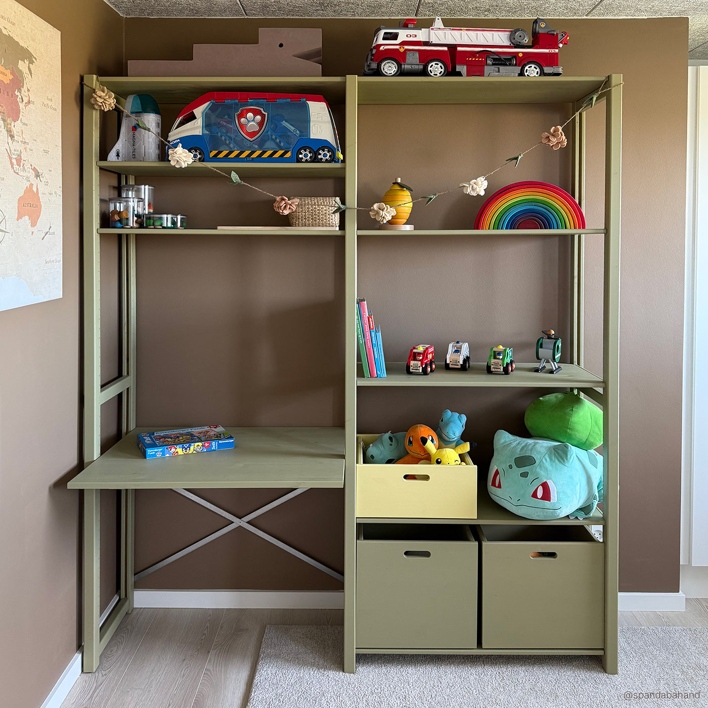 ABC stigereol (Large) - Olive | med skrivebord